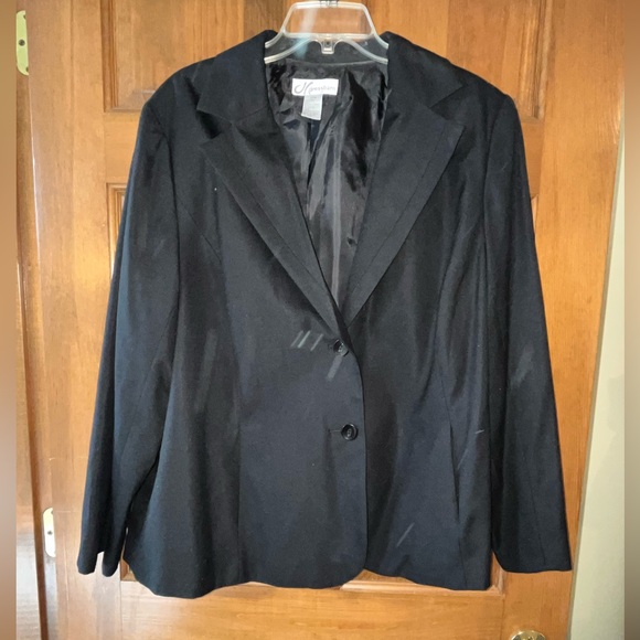 Dress Barn | Skirts | Black Skirt Suit | Poshmark